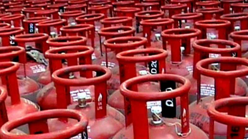 उपभाेक्ताले सञ्चित गर्नाले ग्यासकाे अभावः मजदुर र विद्यार्थी मर्कामा ...